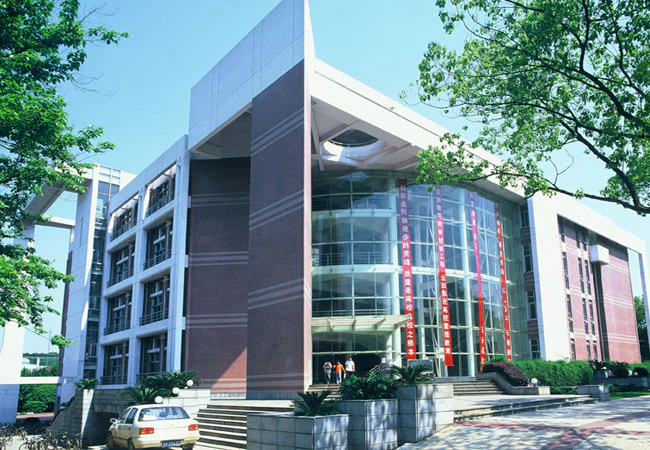 Hunan University HNU - China Admissions